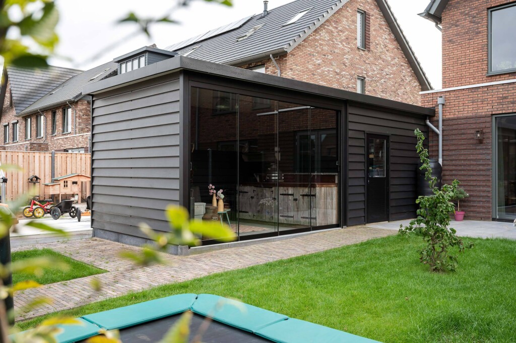 Berging met veranda en carport in Barneveld - Isoblox projecten | Isoblox